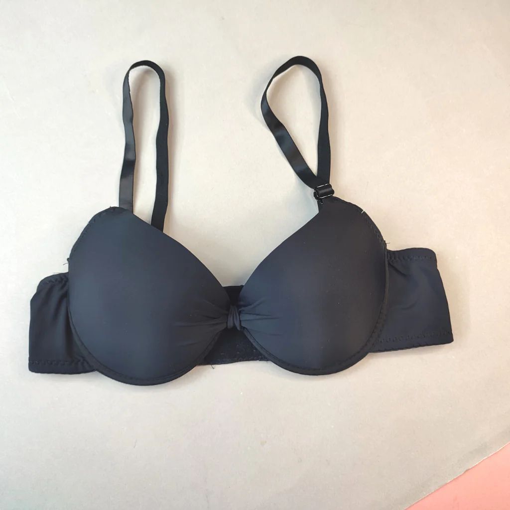 Butterfly Bow Padded Bra For Her – Oshi.pk - Buy & Sell Online